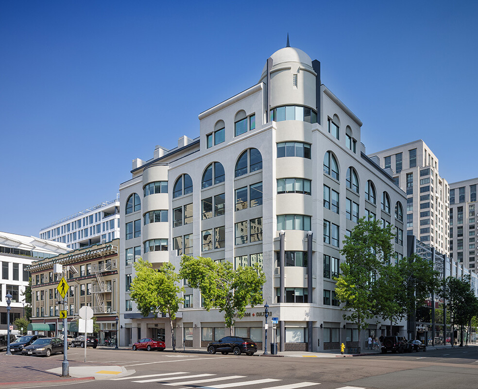 Bristol Square | Bosa Development